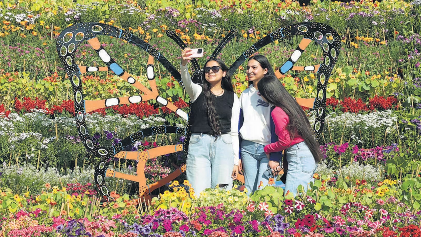 चंडीगढ़ में घूमने का बना रहे है प्लान, तो यहाँ की 5 जगह है सबसे खूबसूरत ...